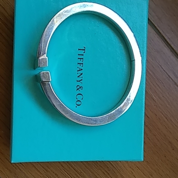 Tiffany & Co. | Jewelry | Authentic From Tco Bethesda Md Atlas T 925 ...